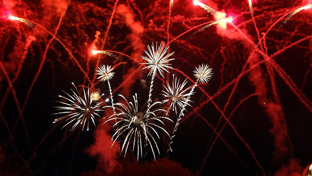 Video and Photos: Villany in the Sky Unleash the Villains Fireworks ...