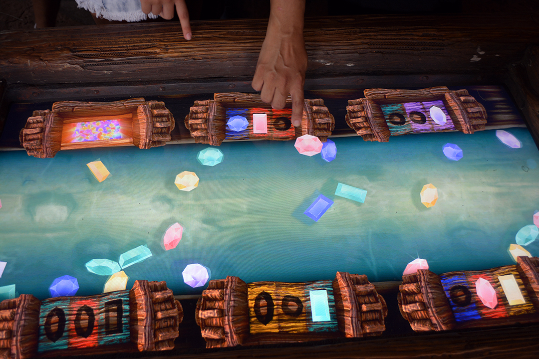 REVIEW: Seven Dwarfs Mine Train in Fantasyland in the Disney World's ...