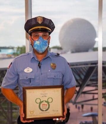 Security Guard is Honored for Being a True Disney Hero - KennythePirate.com