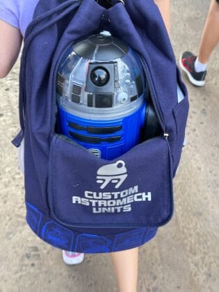 The Best Droid to build at Hollywood Studios in Disney - KennythePirate.com