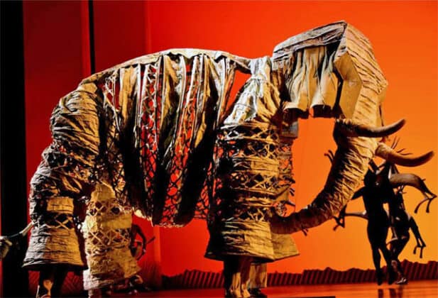 The Lion King Broadway Musical's Circle of Life is an Amazing Retelling ...