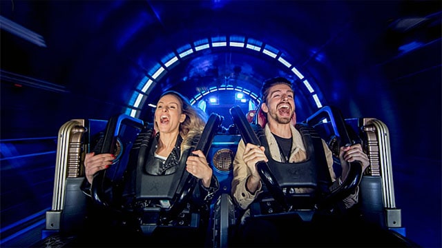 Experience this cool Disney theme park attraction overlay now before it ...