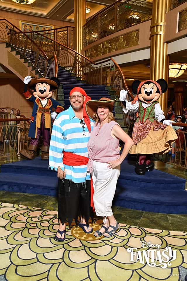 Disney Fantasy Character Meets 2022 (15) - KennythePirate.com