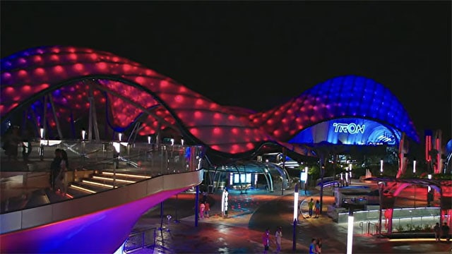 Get a First Look inside Tron Lightcycle Run – KennythePirate.com