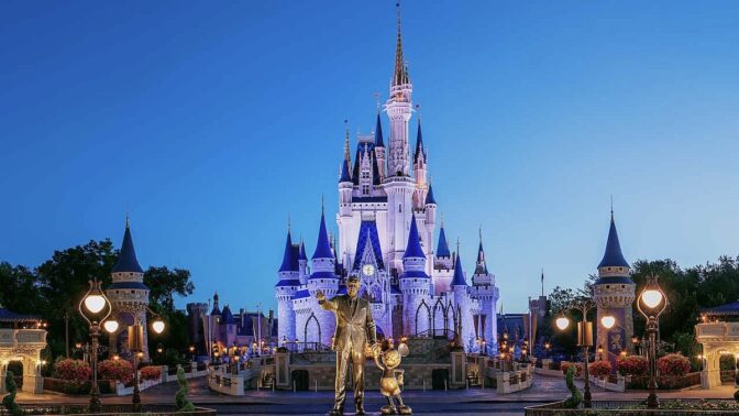 Free Disney Wallpapers to Enjoy in the New Year - KennythePirate.com