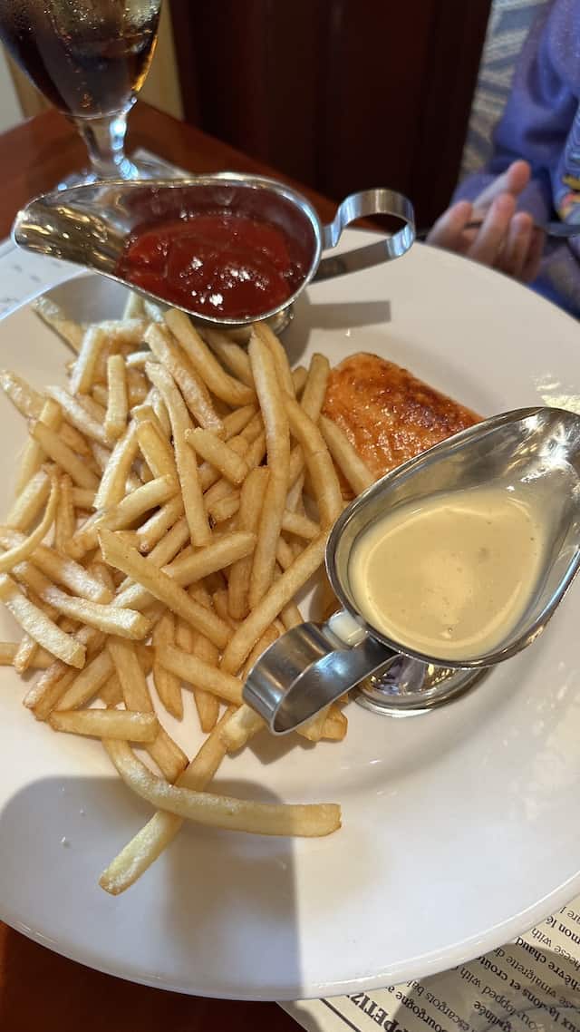 Chefs de France is the Perfect Dining Experience at Epcot ...