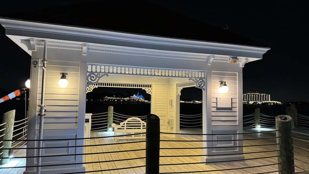 Boat Dock night Grand Floridian – KennythePirate.com