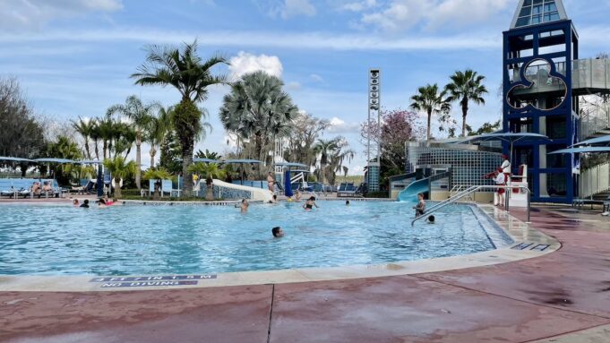 Disney's Bay Lake Tower Refurbishment Is Now Extended - KennythePirate.com