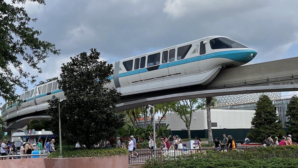 Another Fire Breaks Out at EPCOT – KennythePirate.com