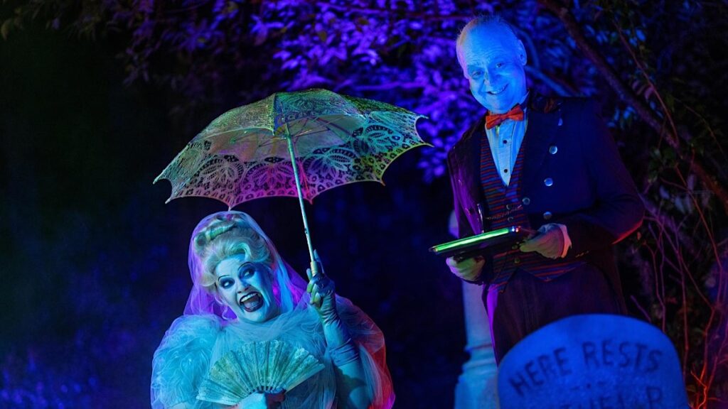 See How to Become a Haunted Mansion Ghost - KennythePirate.com