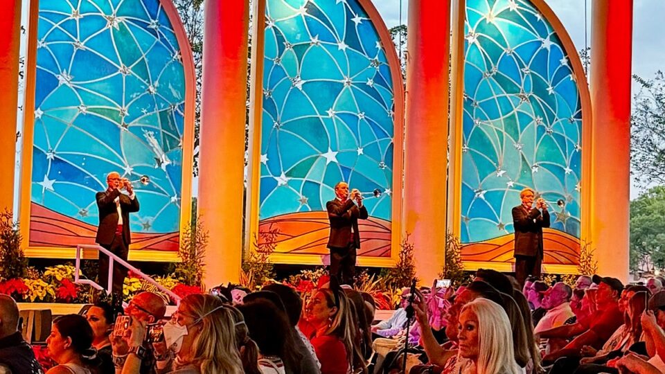 Everything You Need to Know about EPCOT's Candlelight Processional ...