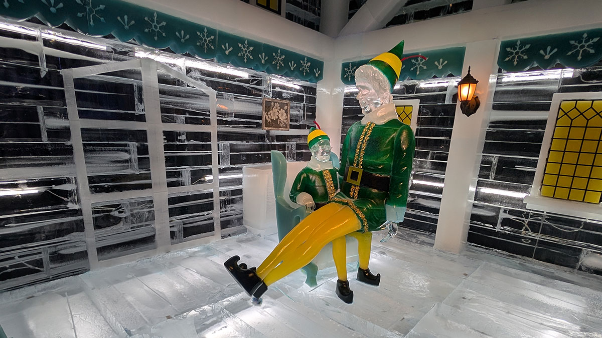 Elf-Ice-Gaylord-Palms-Orlando-Florida-2024-(57) - KennythePirate.com