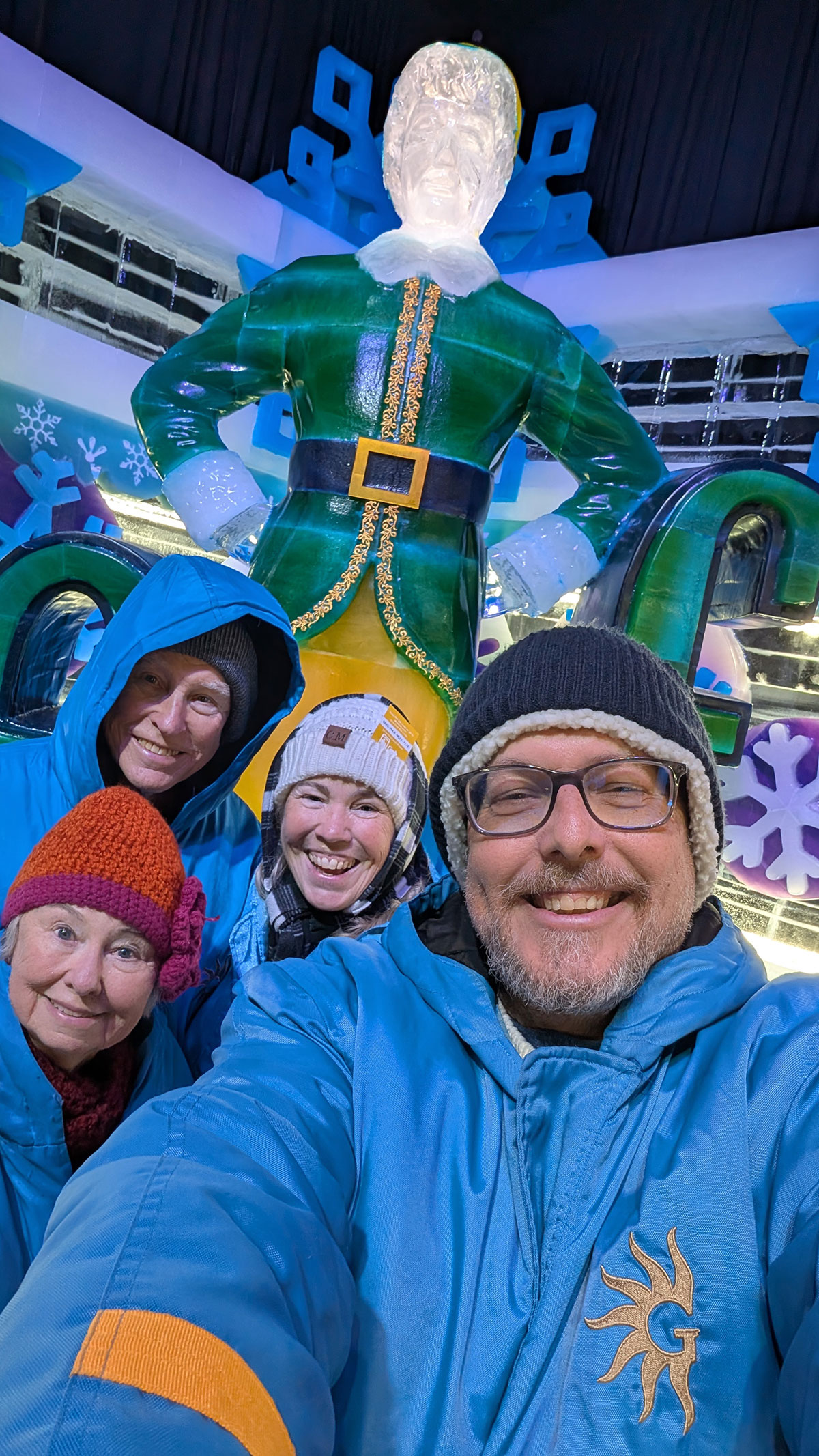 Elf-Ice-Gaylord-Palms-Orlando-Florida-2024-(62) – KennythePirate.com