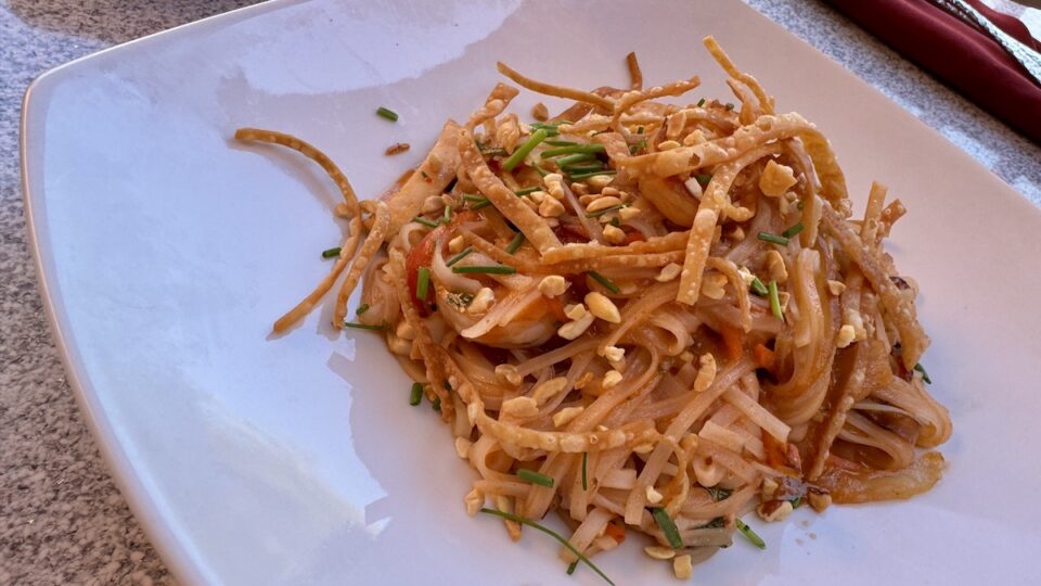 Mythos Serves up the Best In-Park Dining at Universal - KennythePirate.com