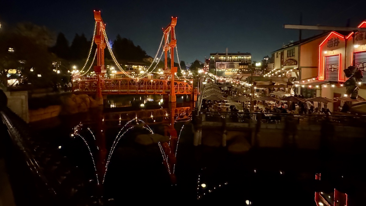Disney California Adventure DCA Disneyland at night San Fransokyo ...