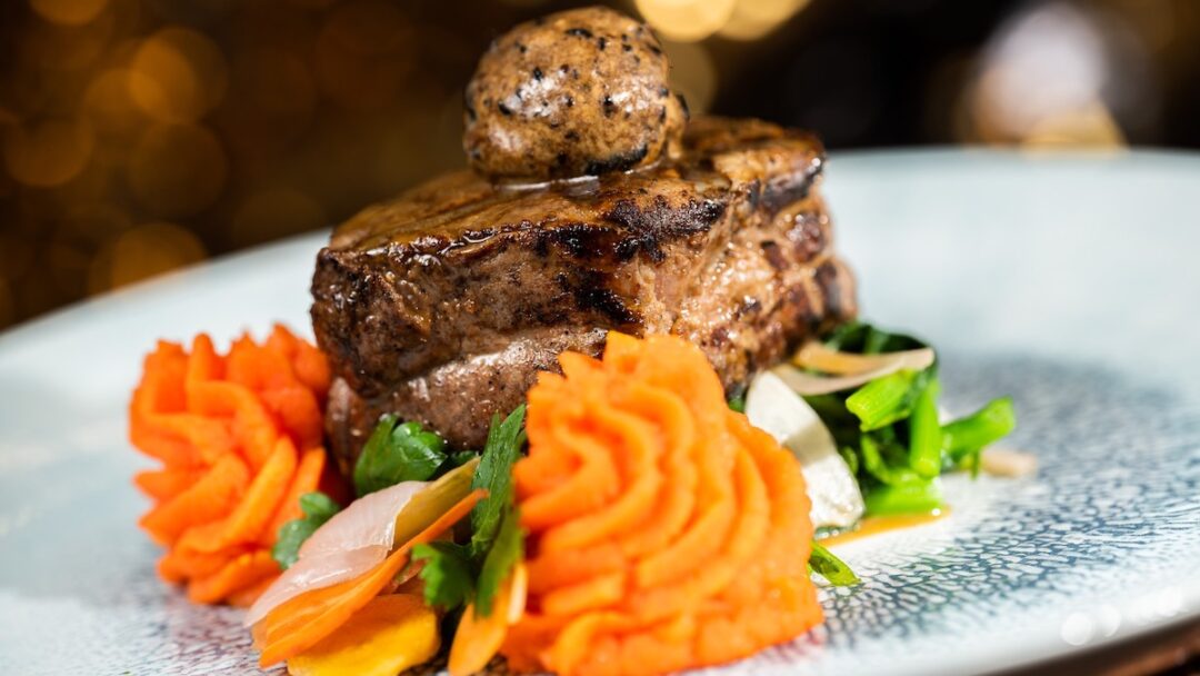 A New Menu for One of Disney World's Best Restaurants - KennythePirate.com