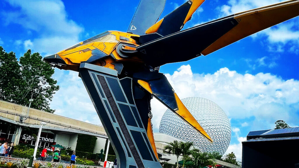 Cosmic Rewind Testing Pre-Show Crowd Control – KennythePirate.com