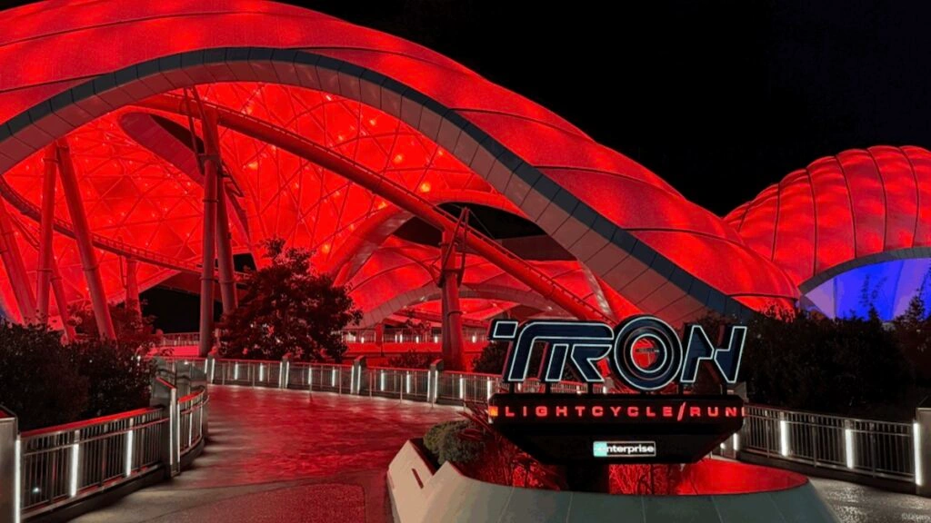 Photo Update: Changes to TRON at Disney World – KennythePirate.com