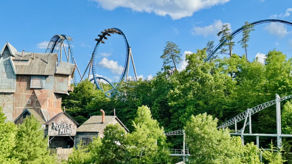 America's Favorite Theme Park Announces a New Ride Like Nothing You've ...