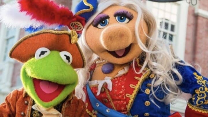 A New Muppets Popcorn Bucket is Soaring into Disney Parks ...